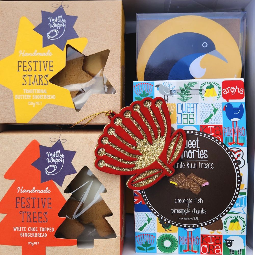 Iconic Christmas Tui Birdy Gift Box – Funky Gifts NZ