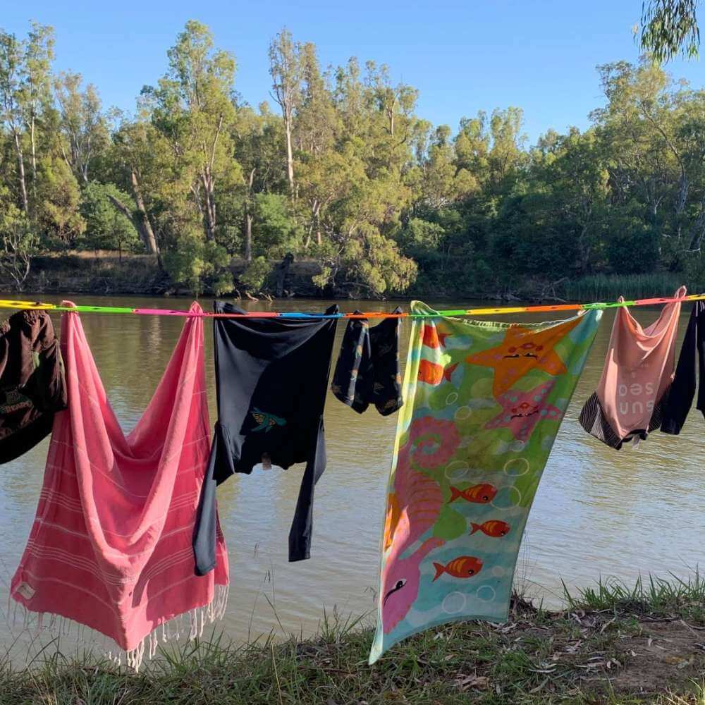 SLIDE N’DRY Pegless Clothesline – Funky Gifts NZ