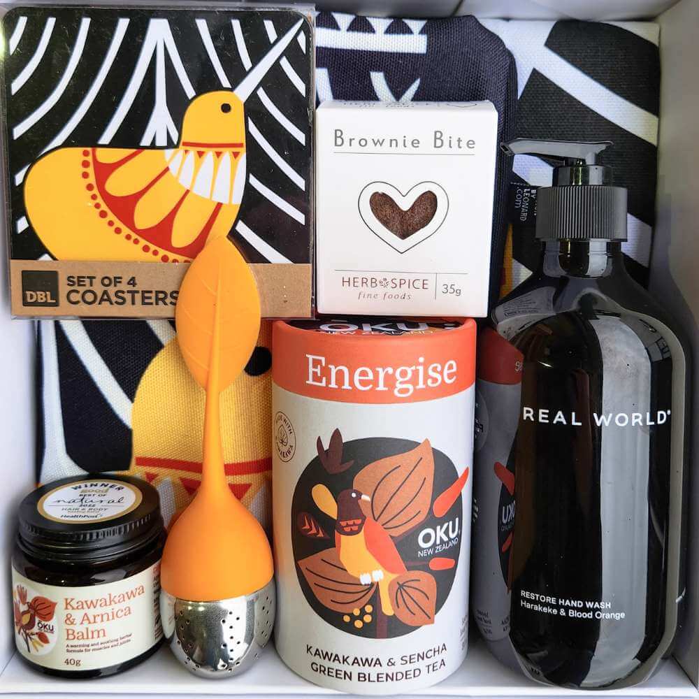 The Iconic Kiwi Gift Box – Funky Gifts NZ