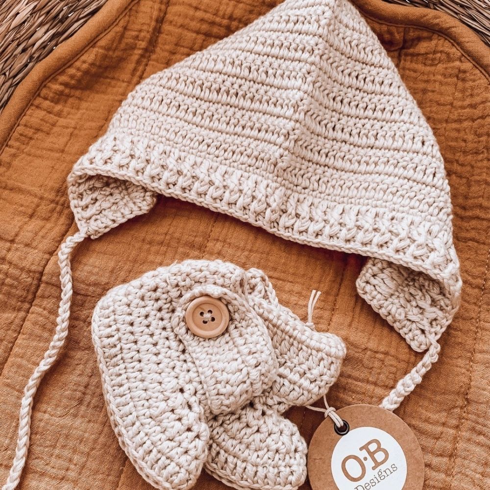Crochet Bonnet & Bootie Set - Vanilla – Funky Gifts NZ
